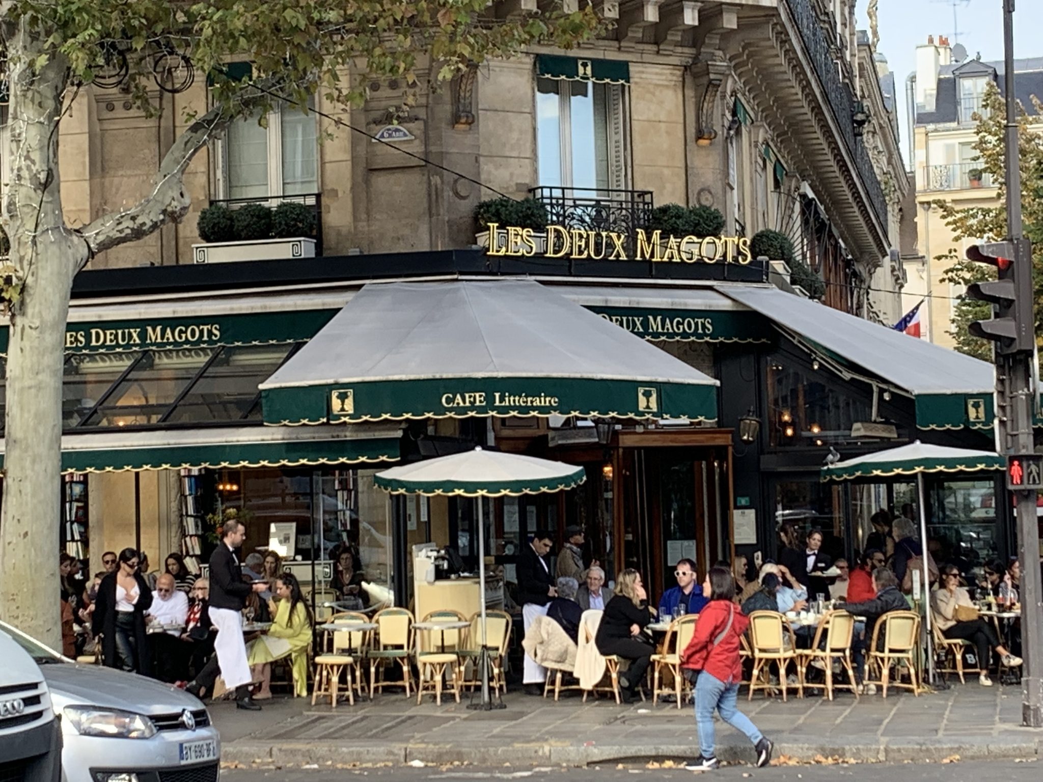 パリのバスあれこれ 市バス95番 | JALPAK パリ支店